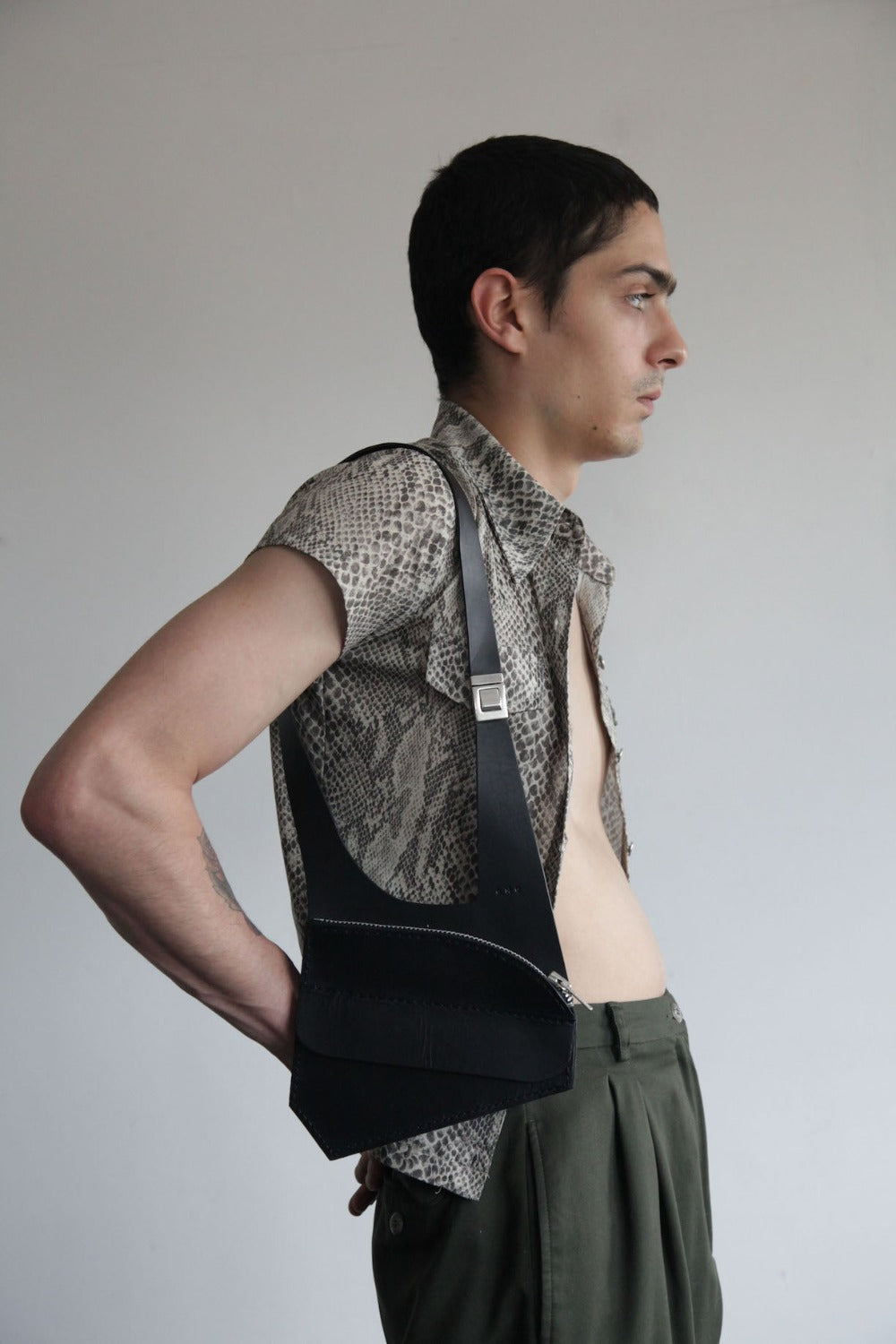 SLOW RELEASE UTILITY HARNESS – GabriellaMarinaGonzalez